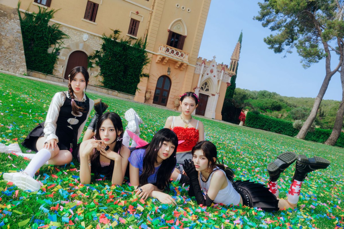 [UPDATE] NewJeans "ASAP" Lyrics, Meaning, Song Credits